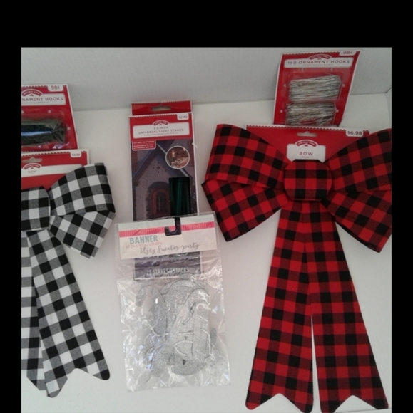 Holiday Time | Holiday | Holiday Time Decorations Bundle Lot Of 6 ...